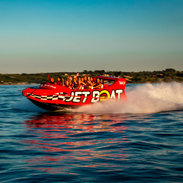 JETBOAT | Gardawake Water sports activities on Lake Garda